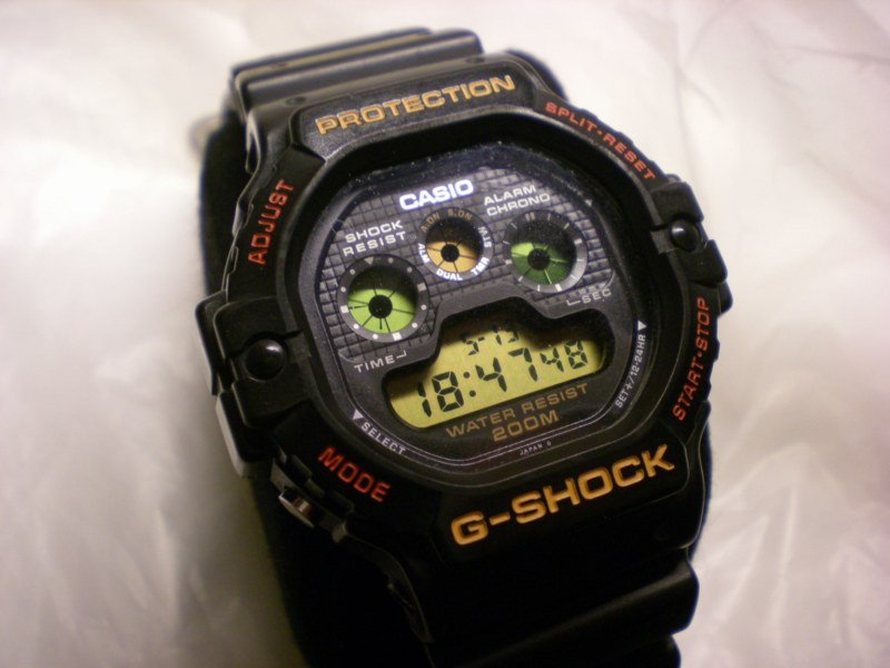 Casio G-Shock DW-5900 - alti-depth